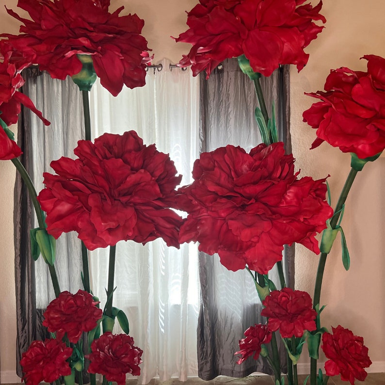 Giant Foam Carnation Flower Arrangement: Oversized Event Backdrop - Etsy