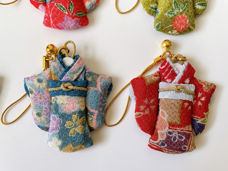 Japanese Kimono Charm, Kyoto Chirimen Fabric, Crepe Fabric, Japanese ...