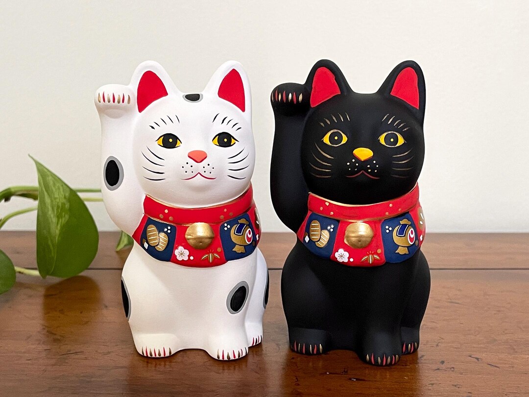 Handcrafted Maneki Neko Lucky Cat Statue: Japanese Feng Shui Decor - Etsy
