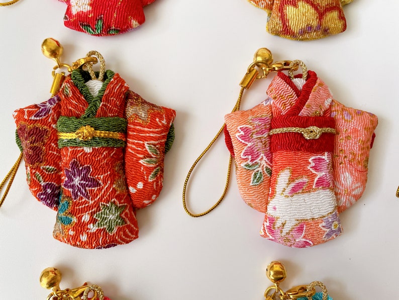 Japanese Kimono Charm, Kyoto Chirimen Fabric, Crepe Fabric, Japanese ...