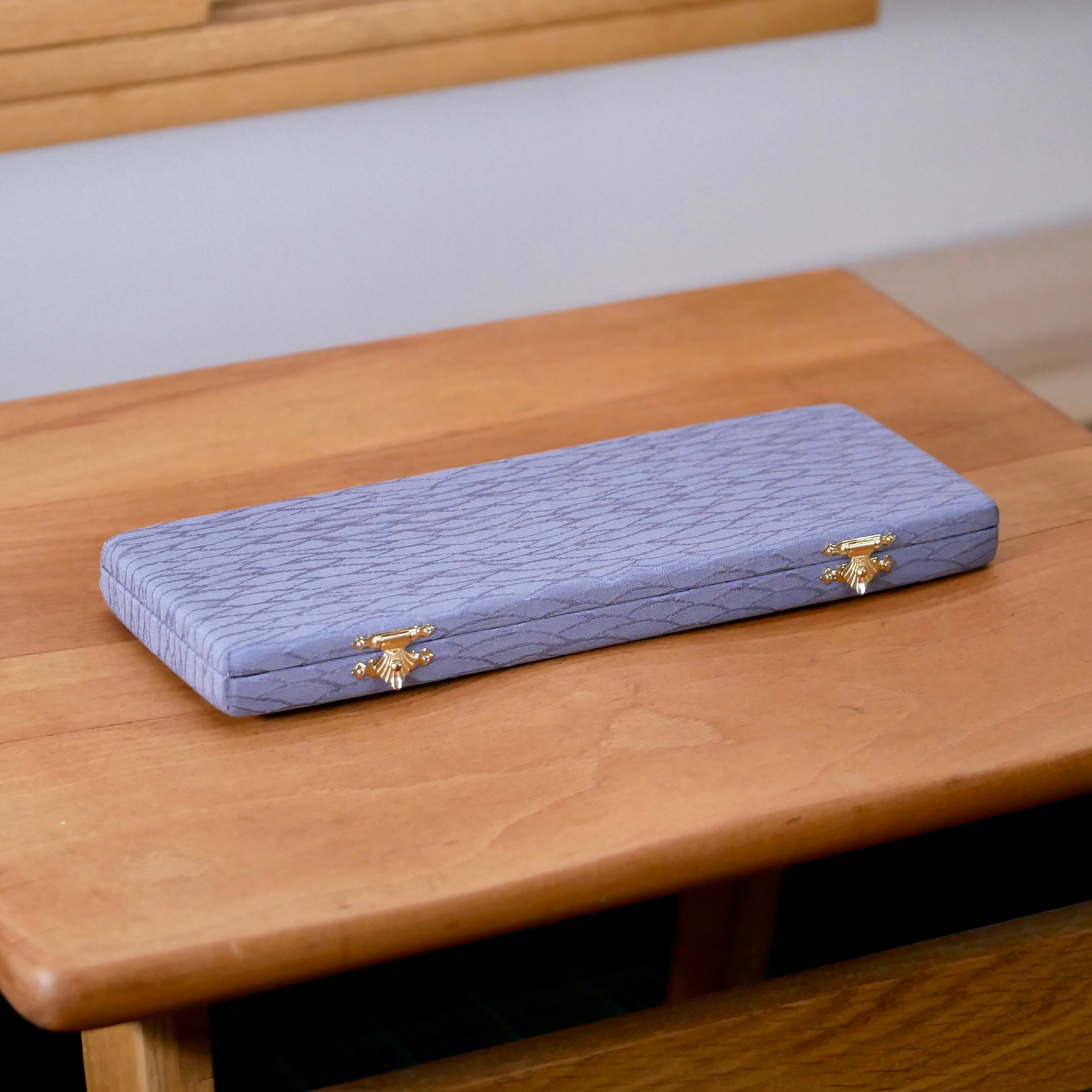 Rcase is a Post-classical Oboe Reed Case That Combines the Elegant ...