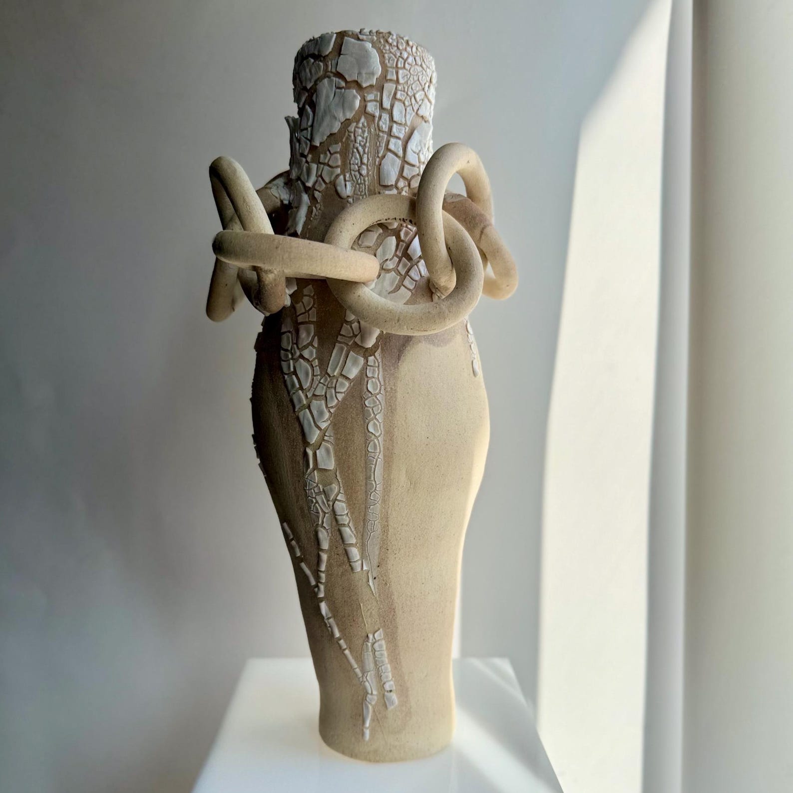 Asymmetric Ceramic Chain Vase, Handmade Vase, Sculptural Modern Chain ...