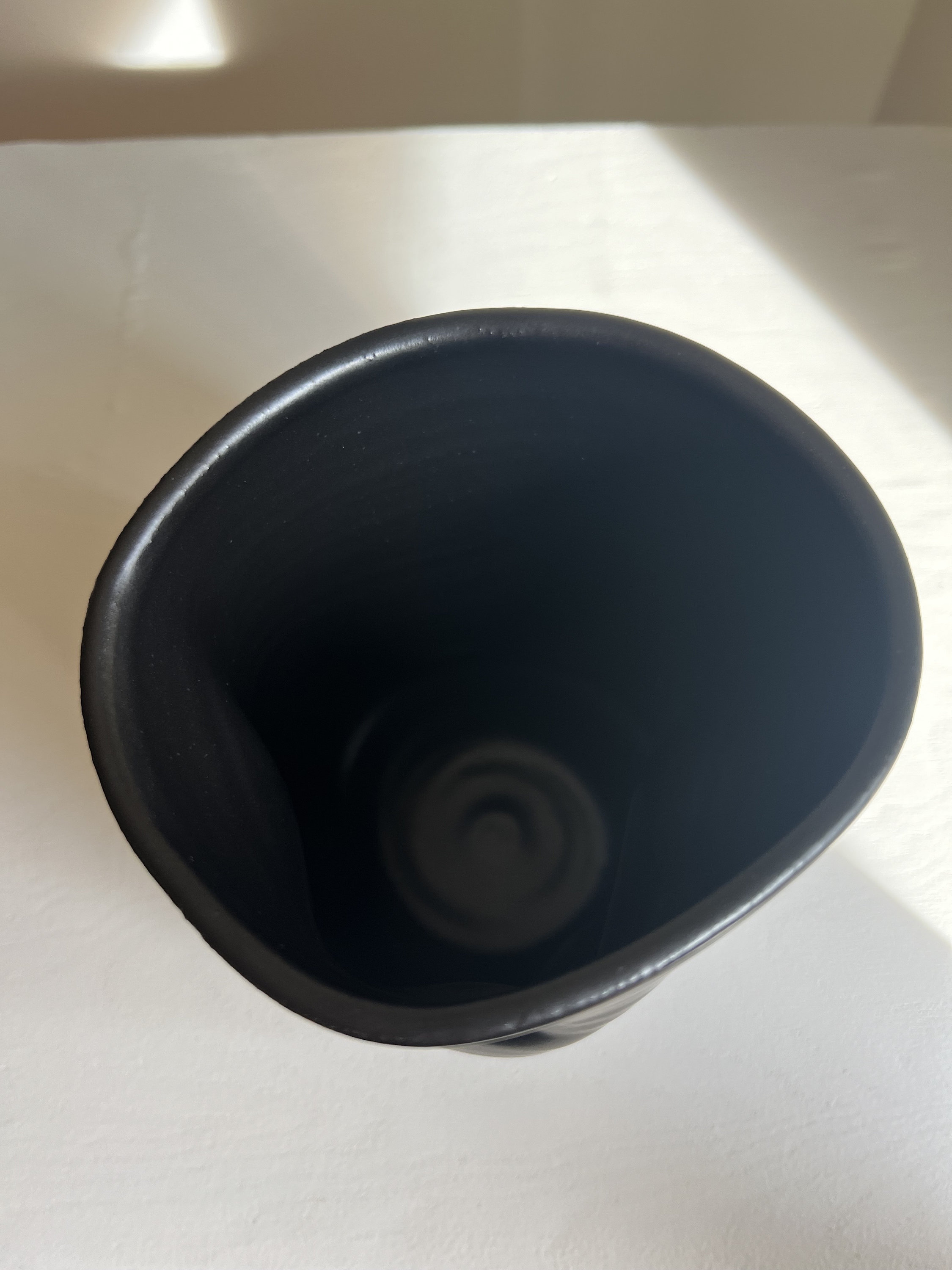 Matte Black Ceramic Vase, Modern Ceramic Vase, Flower Vase Asymmetric ...