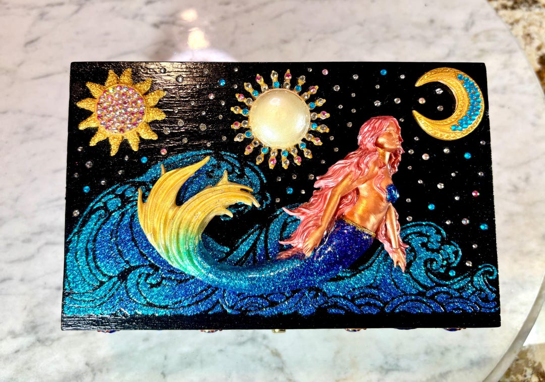 Glitter Mermaid Treasure Chest Box Gift Box, Jewelry Box, Keepsake Box ...
