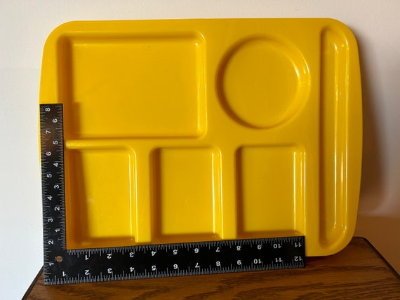 6 Yellow Lunch School Trays - Gem