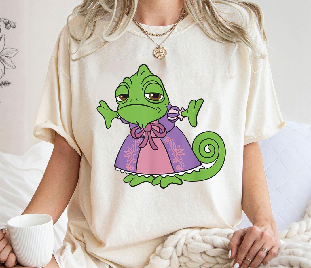 Cute Pascal Dressed up Portrait Shirt, Rapunzel Pascal T-shirt, Tangled ...