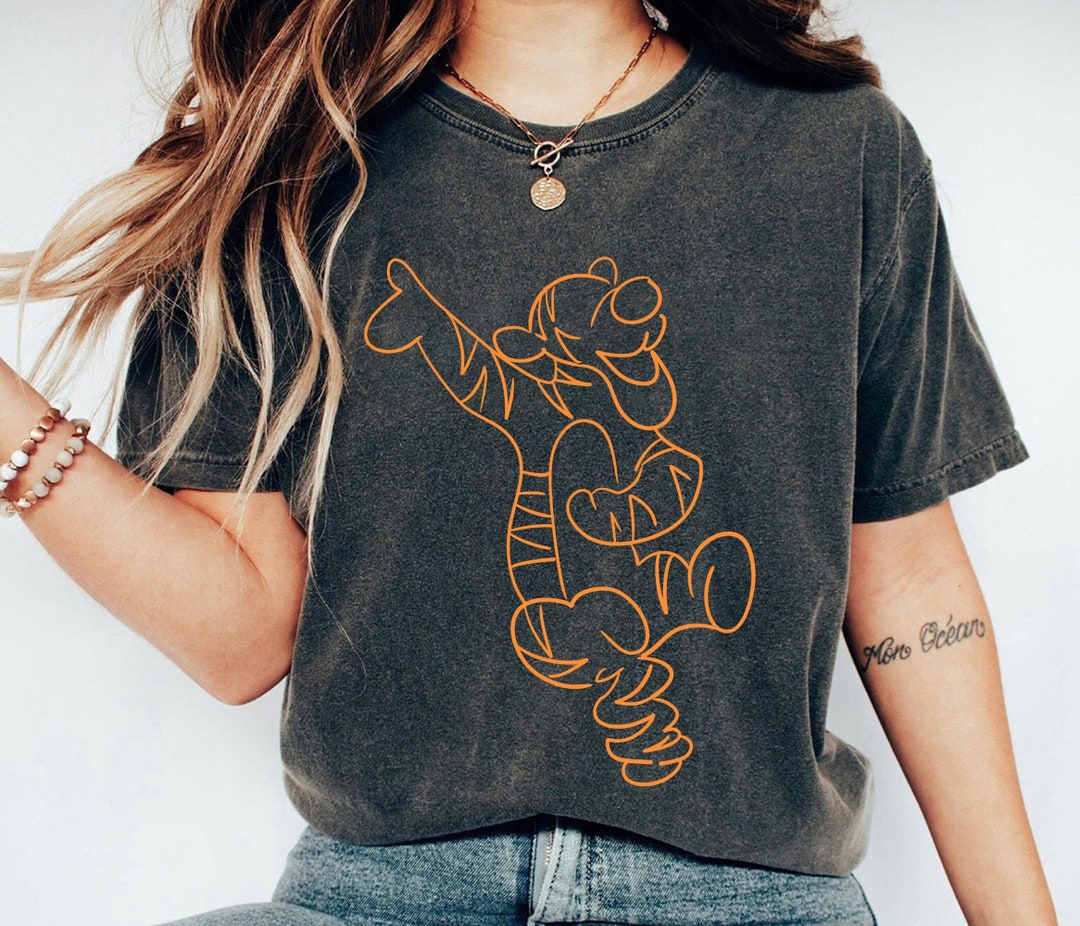 Tigger Line Art Shirt, Disney Winnie the Pooh Line Drawning Shirt ...