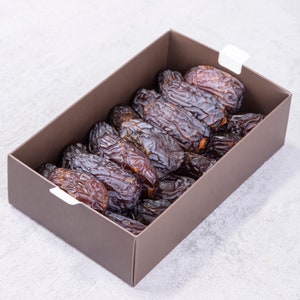 Medjoul Dates, Premium Gift, Natural Snack, High Quality Dates, Healthy ...