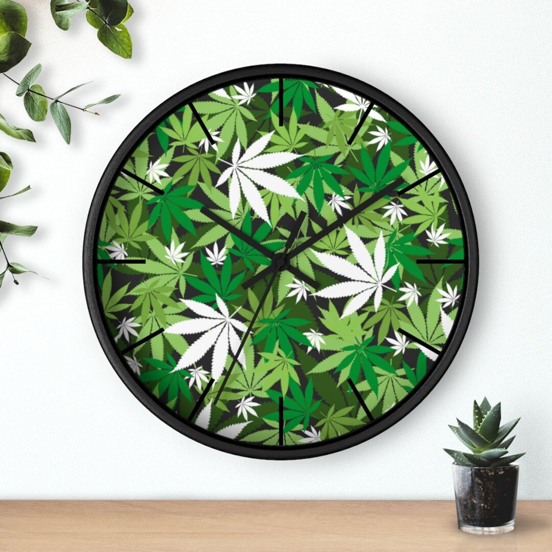 Cannabis Green 10 Wall Clock, Weed Leaf Clock, Marijuana Wall Clock ...