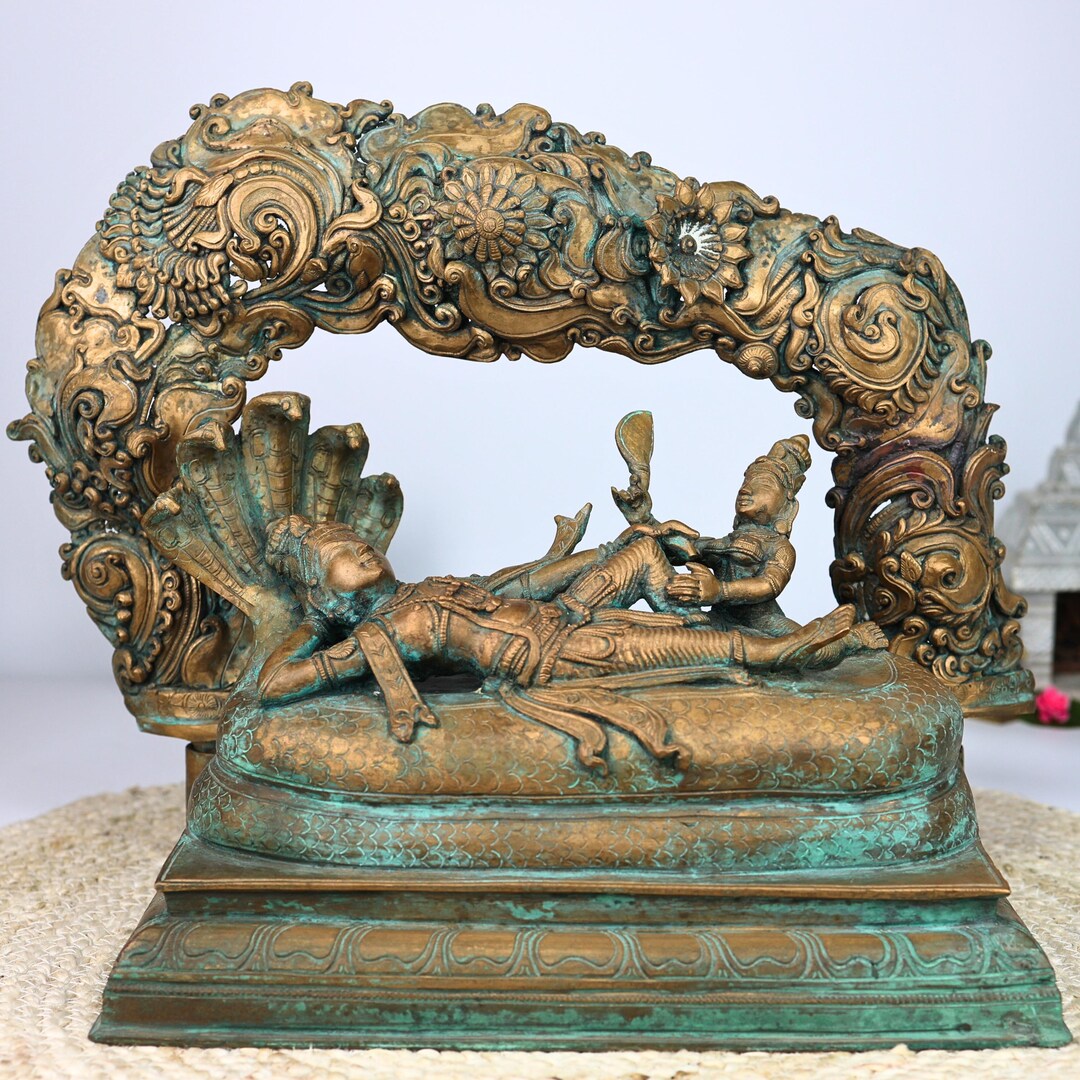 Bhunes Panchaloha Vishnu Darbar With Mata Lakshmi Ji Idols, Bronze ...