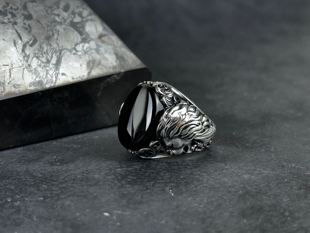 Silver Onyx Ring: Handmade Lion Head Engraved Jewelry - Etsy