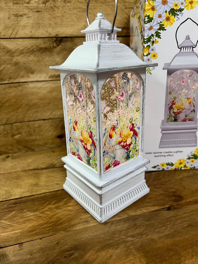 LED Water Spinner Lantern, Floral Robin Glitter Effect, Gift Boxed - Etsy