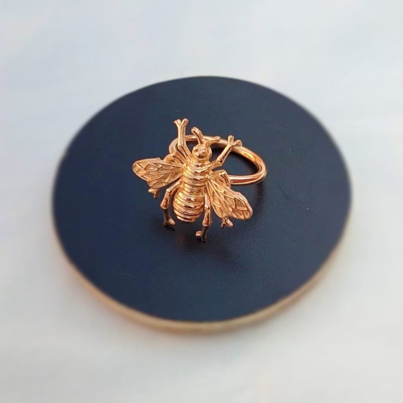 Bee Ring - Etsy