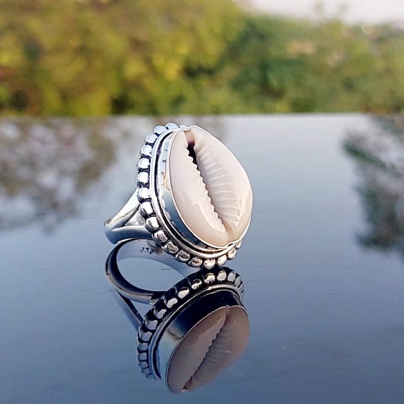 Cowrie Shell Ring - Etsy
