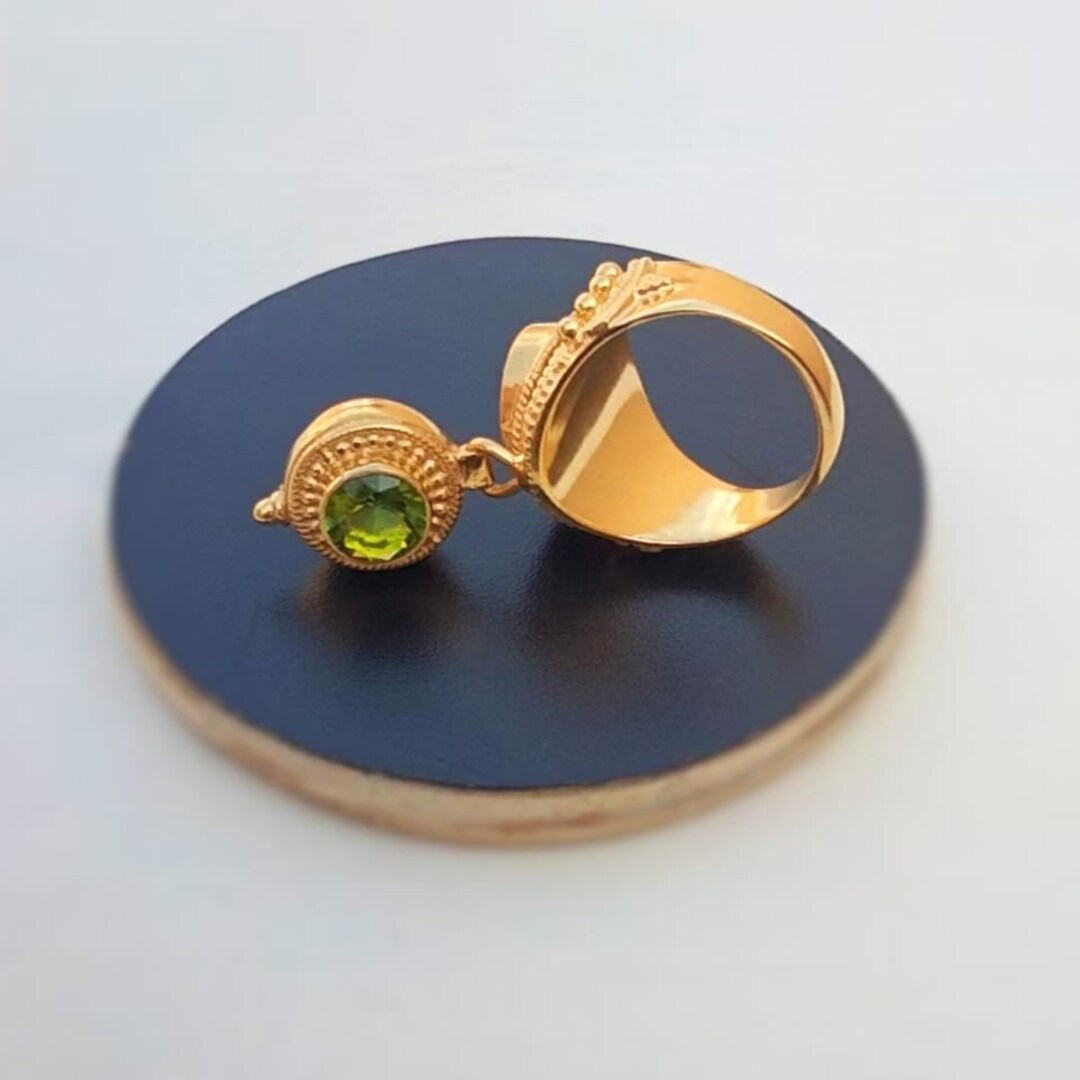 Peridot Ring Handmade Locket Round Shape Medicine Compartment 18k Gold ...