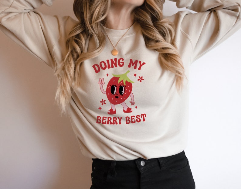 Retro Strawberry SVG, Doing My Berry Best, Cricut Cut File (digital ...