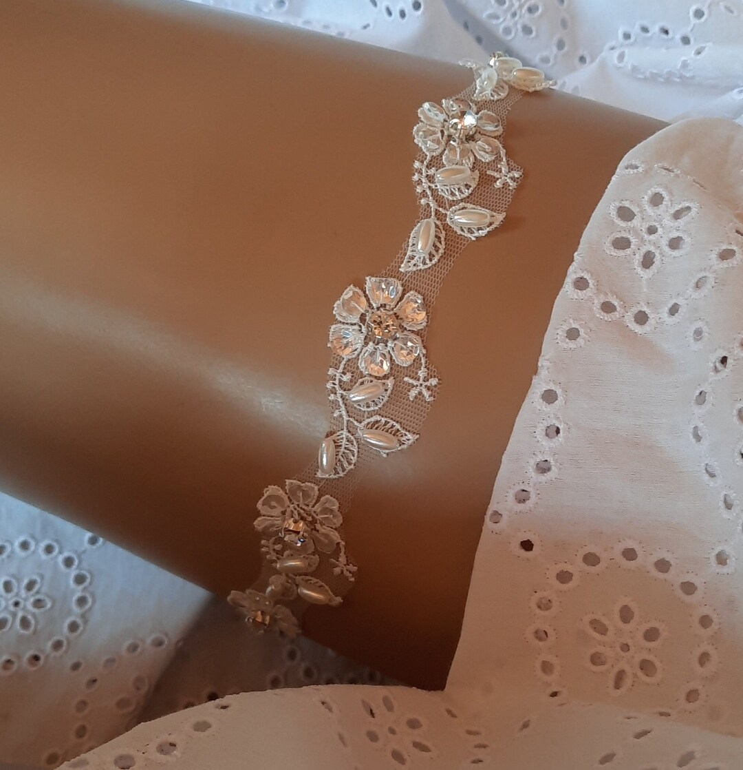 Wedding Garter, Sleek Simple Garter, Garter for Wedding, Garter Bride ...