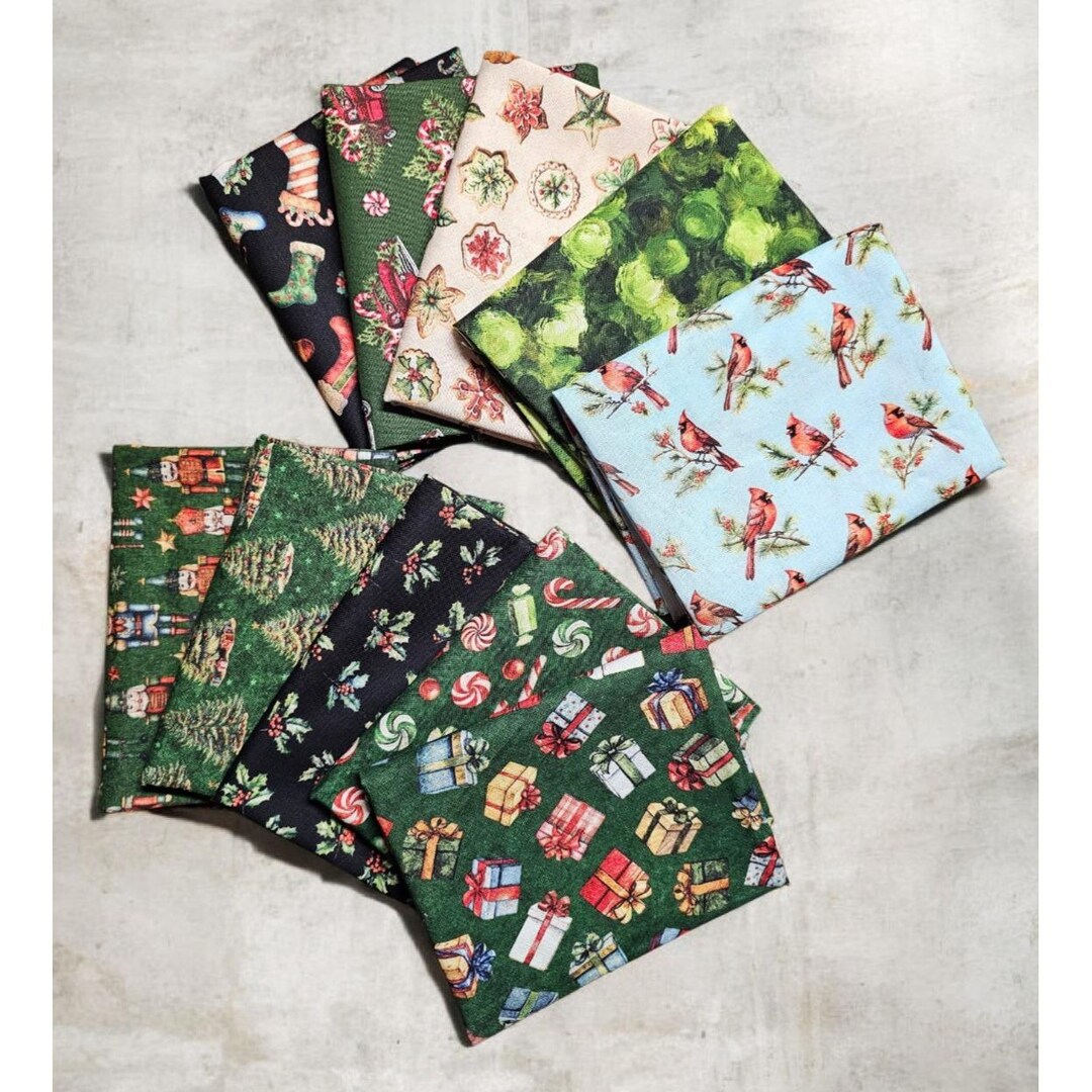 10 Christmas Fat Quarters Quilting Fabrics Bundle GRAB BAG - Assorted ...