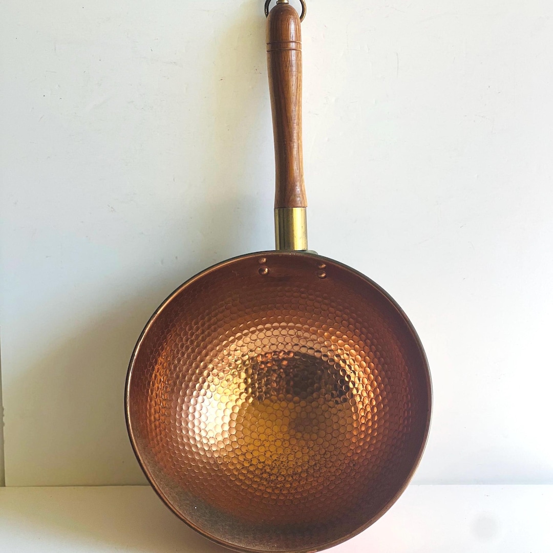 Vintage Hammered Copper Kitchen Pan With Wood Handle Round Bottom Sauté ...