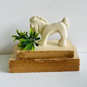 Mccoy Stretch Horse Planter off White Mid Century Pottery Vase Mccoy ...