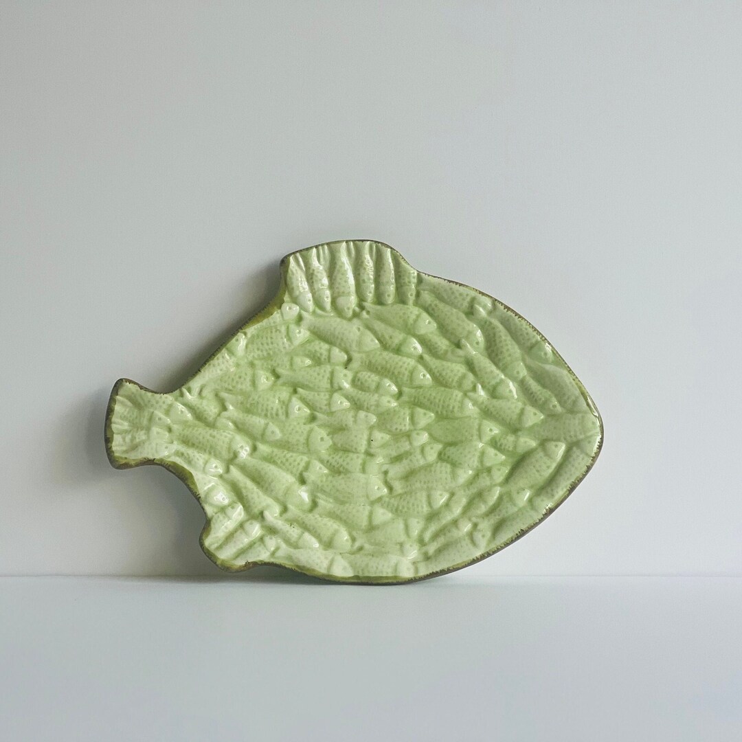 I Godinger & Co. Serving Fish Plate Ceramic Green Embossed Fish ...