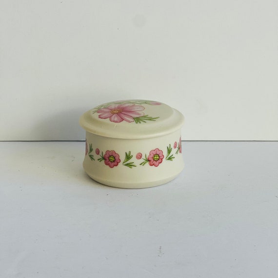 Vintage Lefton Antique Ivory Hand Painted Trinket Rin… - Gem