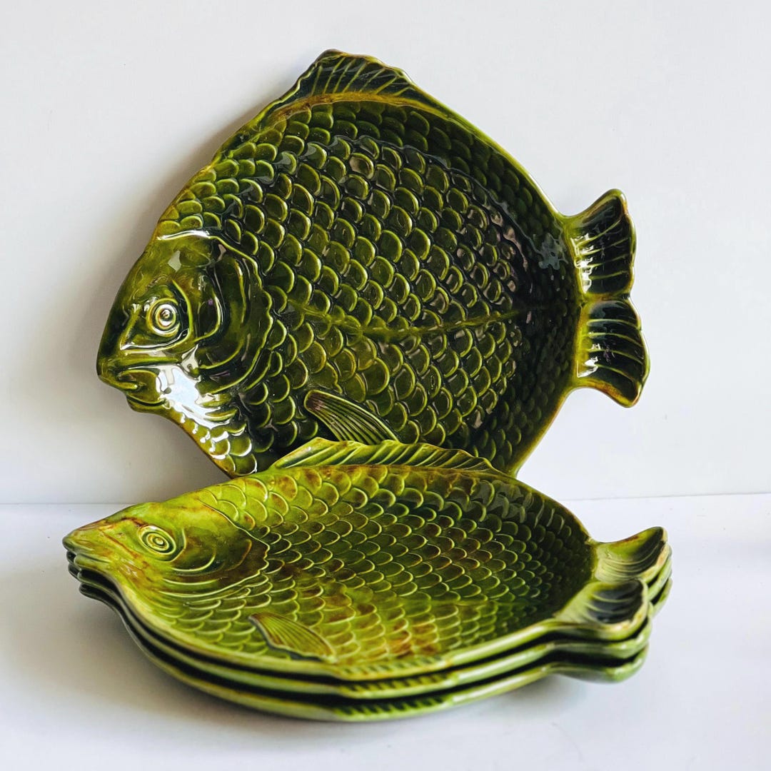 Vintage Holland Mold Green Fish Plates Ceramic Majolica Style Dinner ...