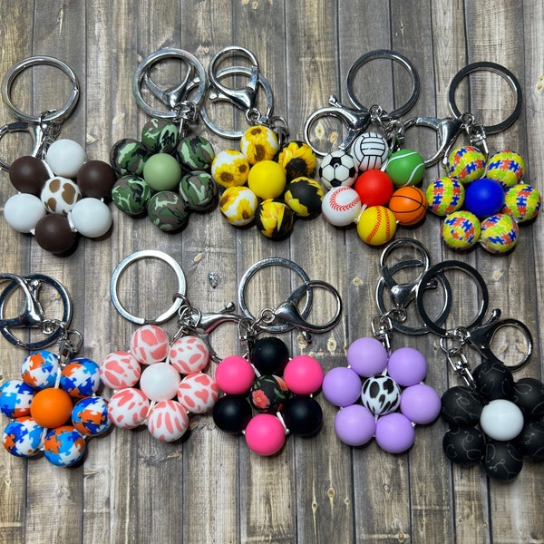 Flower Keychain - Etsy