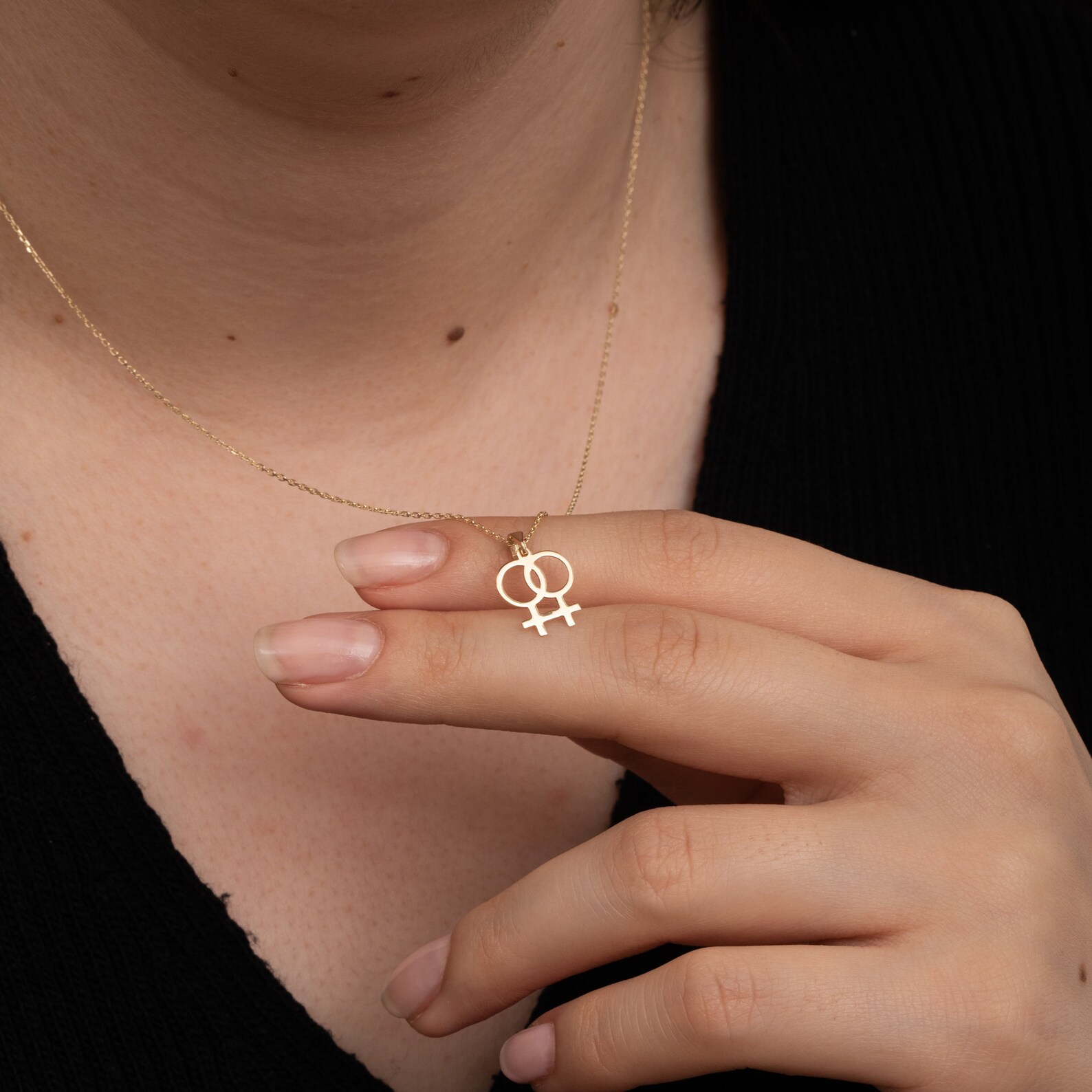 Double Venus Heart Necklace, 14K 18K Real Gold Heart Pendant, Venus ...