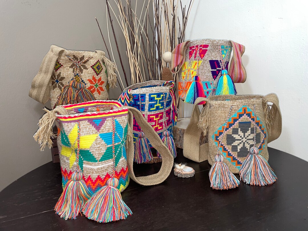 Colombian Handmade Bag With Designs , Handwoven ,100%handmade / Mochila ...