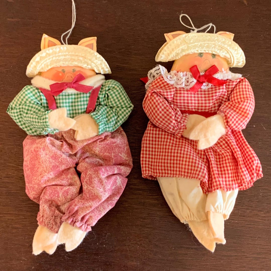 Vintage Poseable Cloth Country Pig Dolls With “tole” Painted Plastic ...