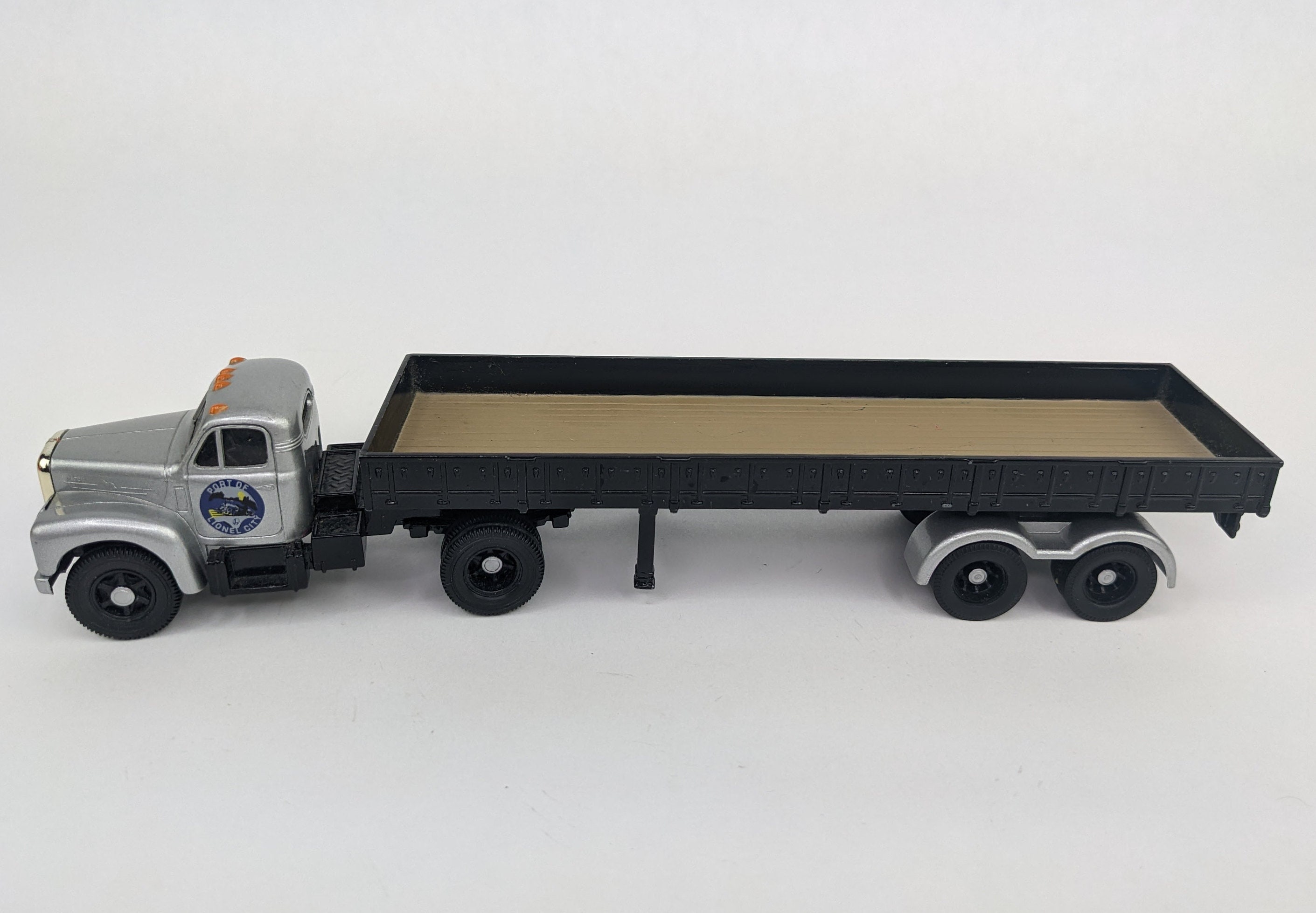 CORGI Classics 1997 Port of Lionel City Mack B Semi Freight Truck Black ...