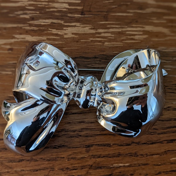 Monet Bow Pin - Etsy