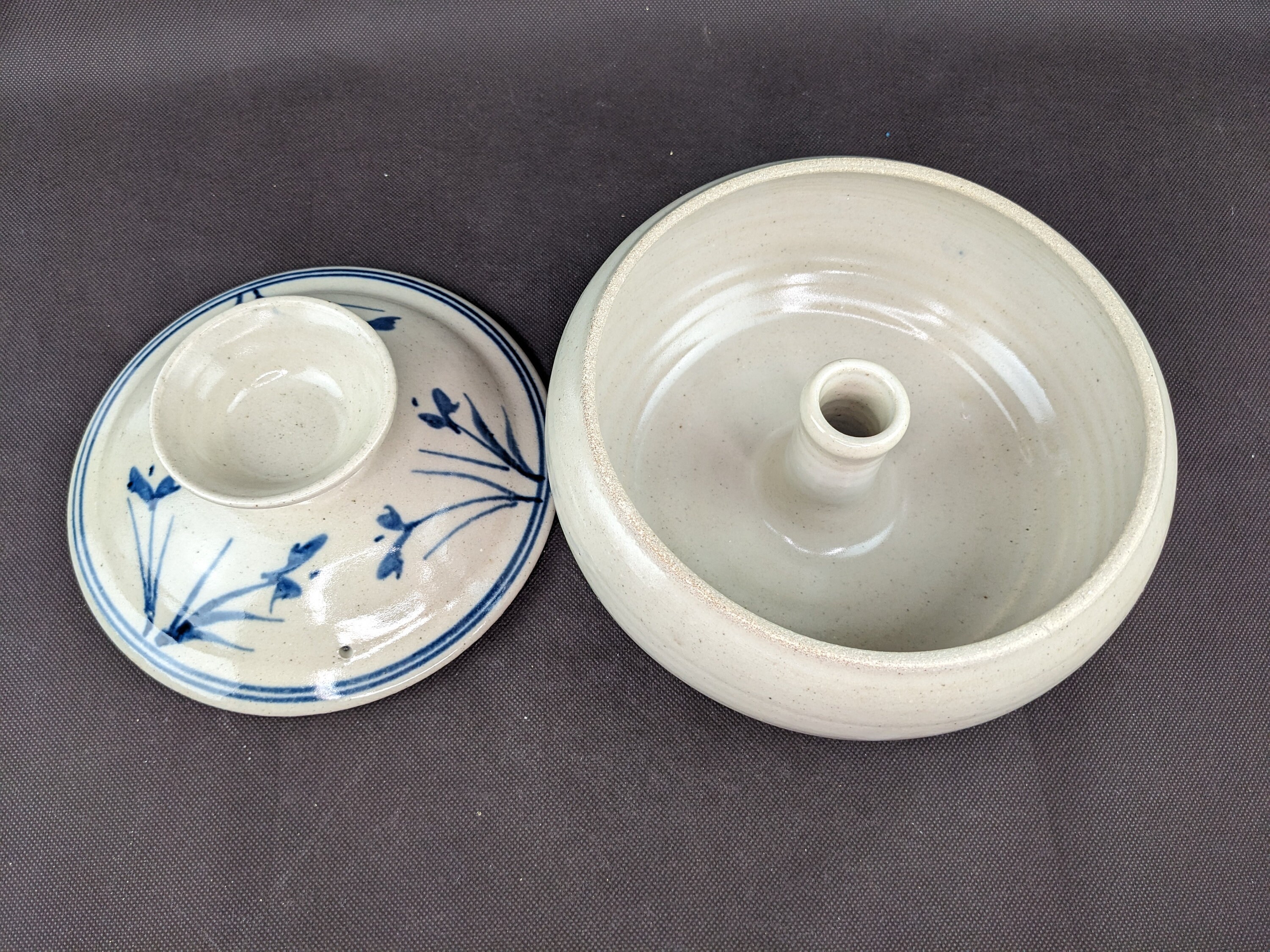 Asian Chinese Blue Floral Art Pottery White Stoneware Soup Stew Tureen ...