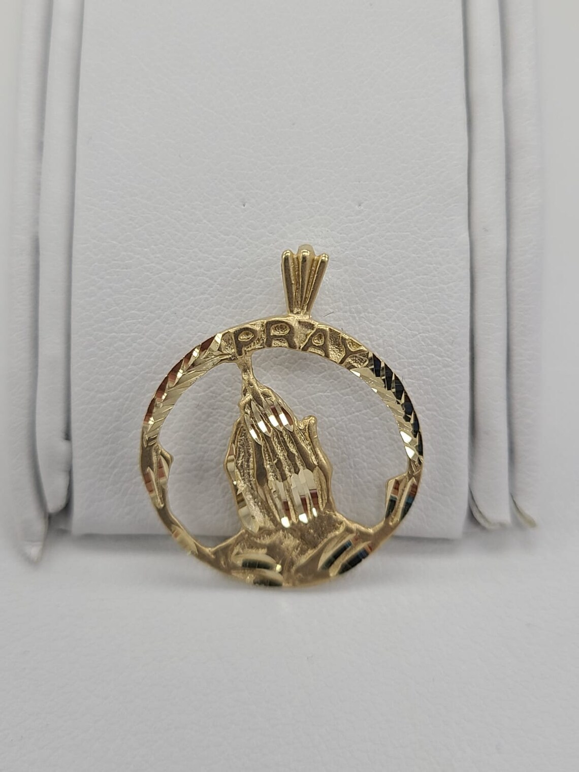 14 Karat Yellow Gold Praying Hands Pendant - Etsy