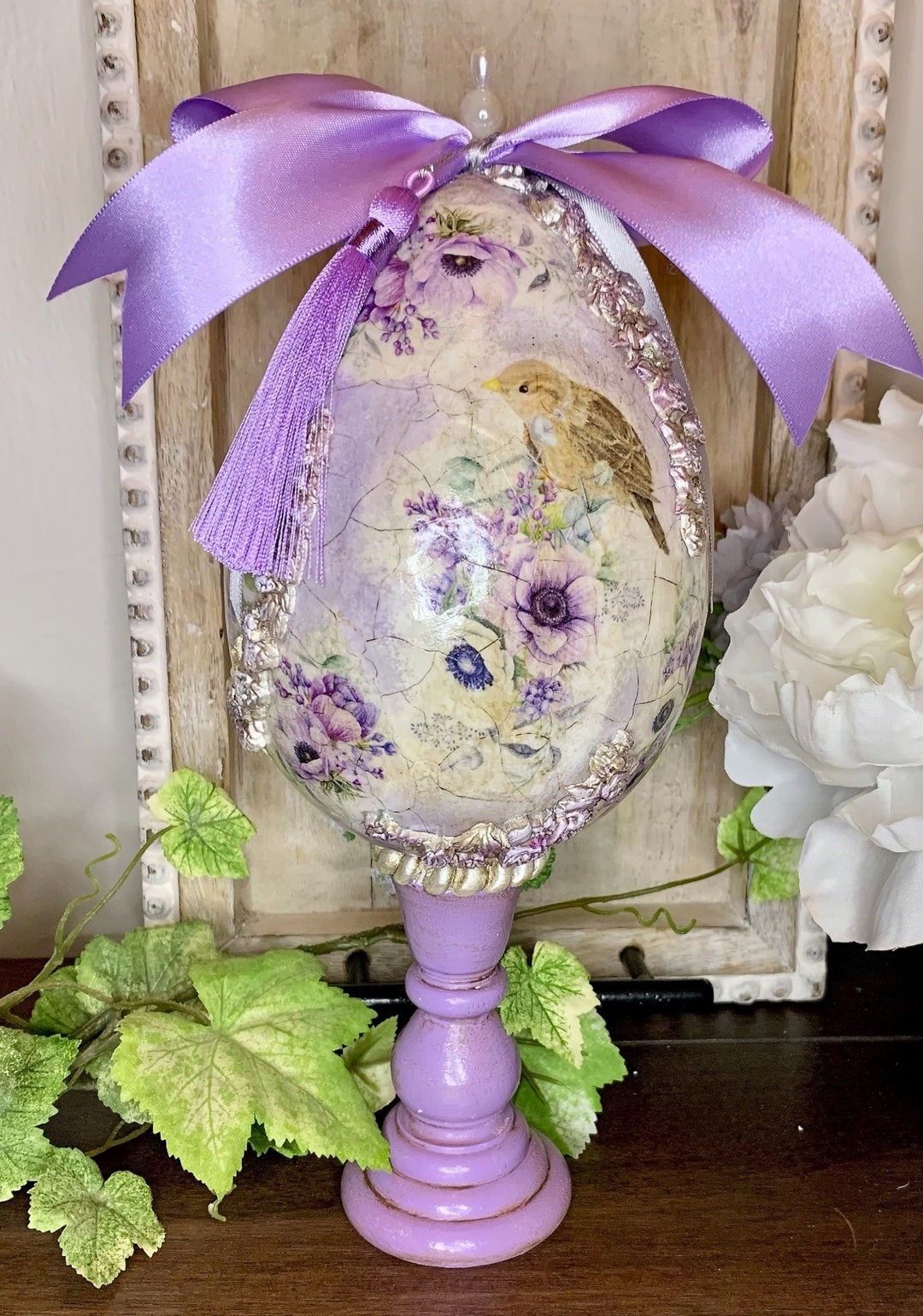 Handcrafted Easter Purple Flowers Egg Table Decoration, Spring Holiday ...