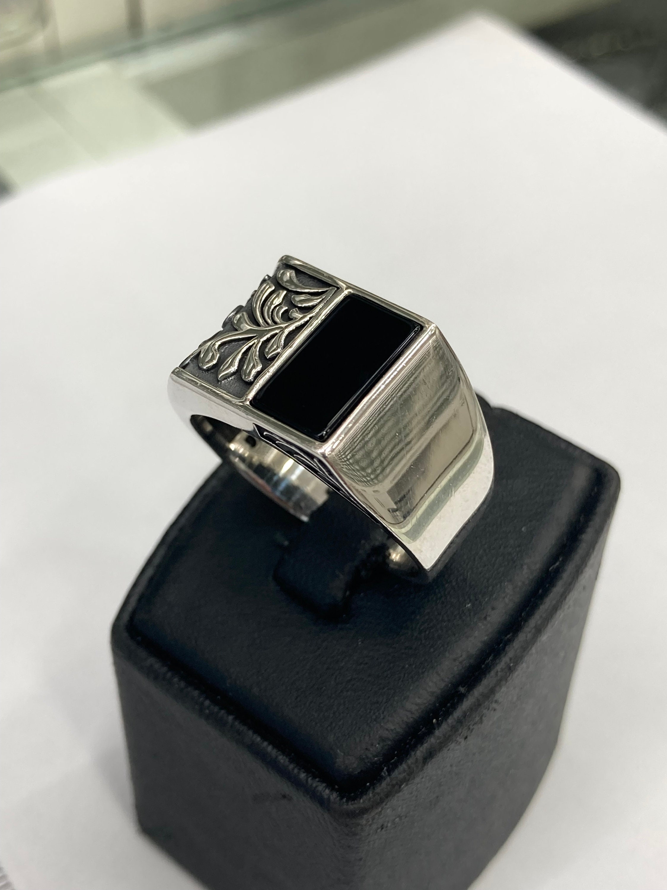 Black Stone Ring - Etsy