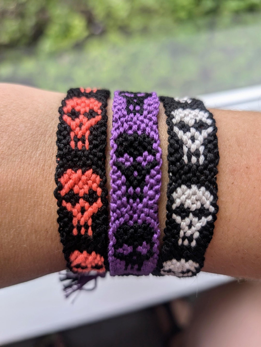 Skull, Skeleton, Hallowe'en, Spooky Friendship Bracelet, DMC Embroidery ...