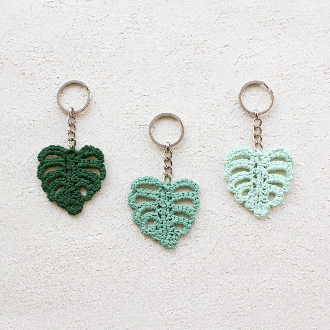 Monstera Leaf Keychain, Crochet Monstera Leaf, Plant Lover Gift ...