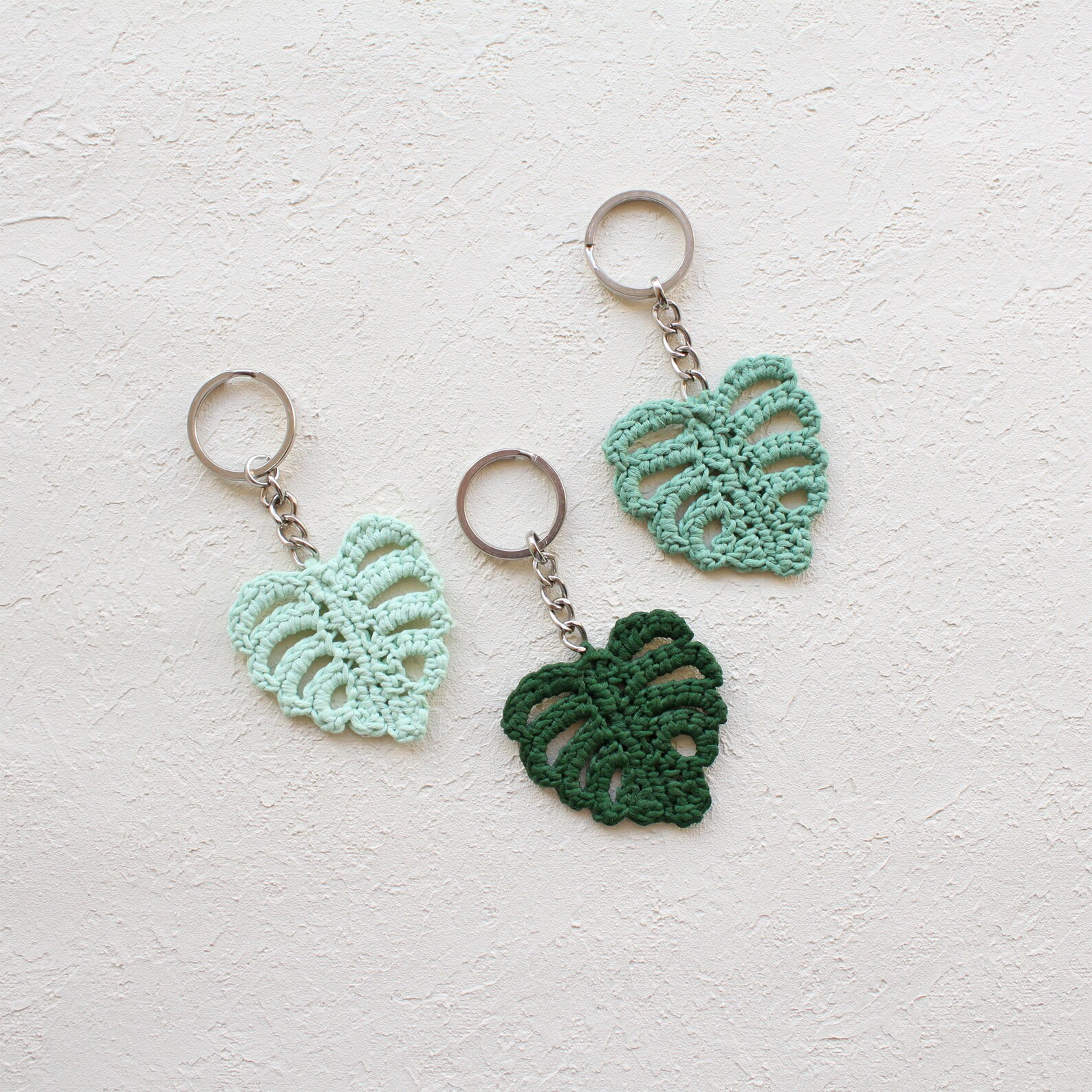Monstera Leaf Keychain, Crochet Monstera Leaf, Plant Lover Gift ...