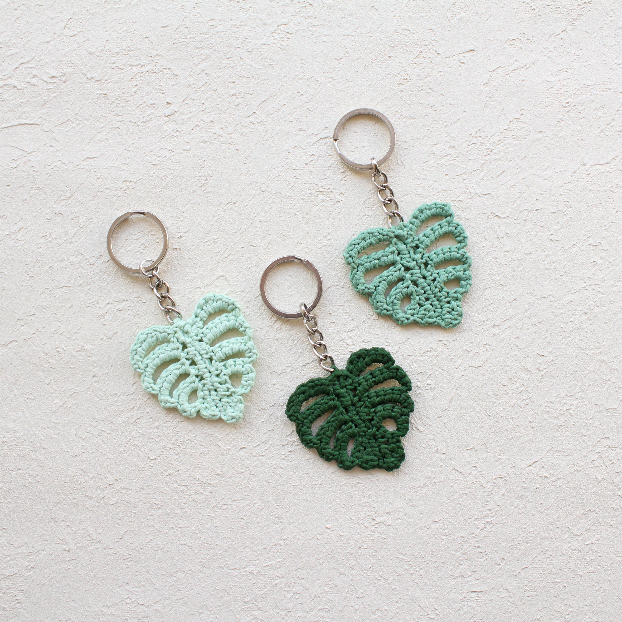 Monstera Leaf Keychain, Crochet Monstera Leaf, Plant Lover Gift ...