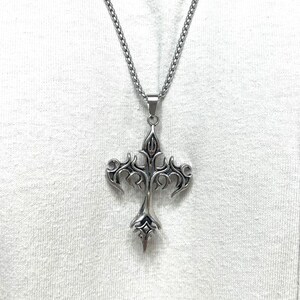 Y2K Gothic Flame Cross Necklace - Retro Biker Cross Pendant Necklance ...