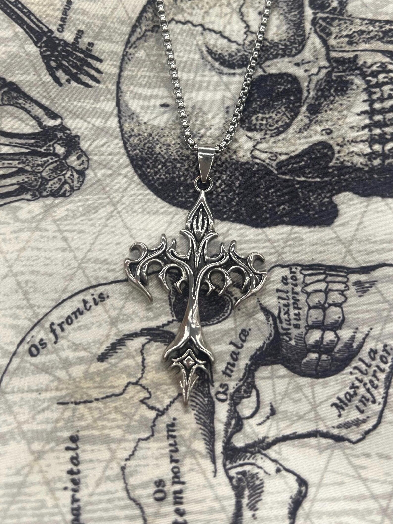 Y2K Gothic Flame Cross Necklace - Retro Biker Cross Pendant Necklance ...