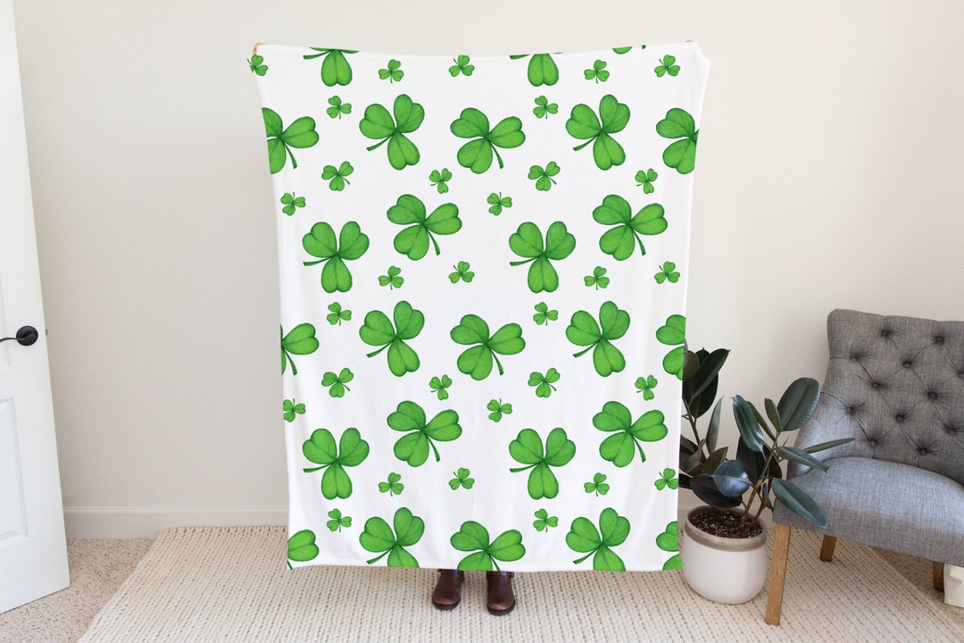 Shamrock Blanket, St Patricks Day Decor Irish Gifts for Women, 4H ...