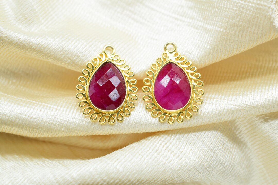 Natural Ruby 10x14mm Teardrop Charms/gemstone Pendant/handmade Jewellery Connector/single Bail ...