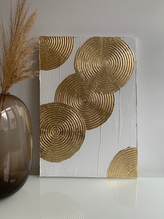 Gold Embellished Plaster Art - endurance24.fr