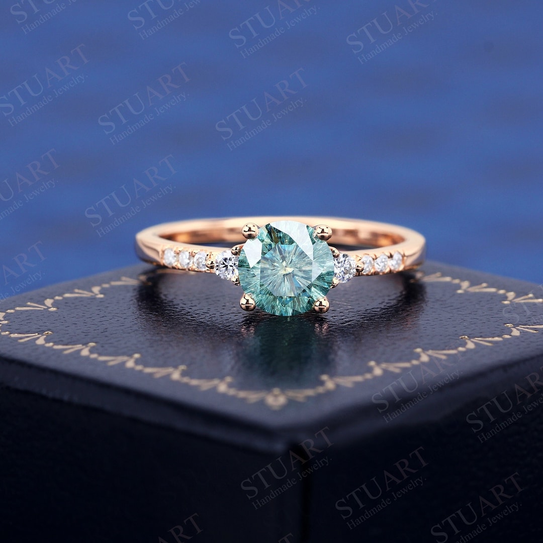 K Solid Gold Round Firework Cut Light Blue Moissanite Ring for Women ...