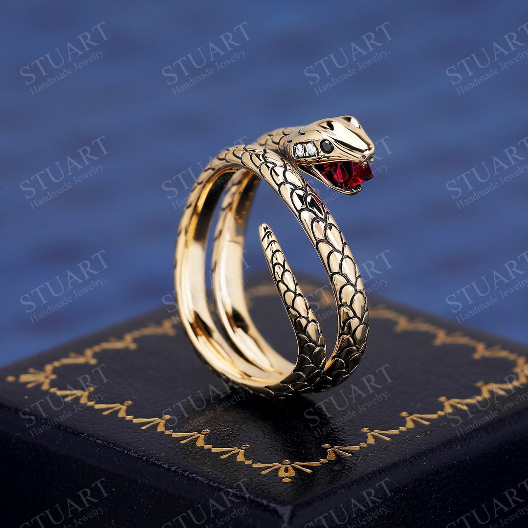 Lozenge Shaped Ruby Natural Diamond Snake Ring 18K Yellow Gold Ring ...