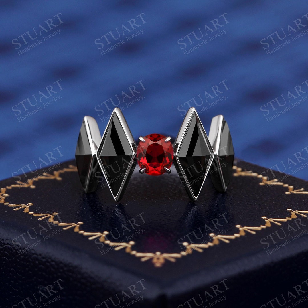 Natural Black Onyx Band 18K Black Gold Oval Cut Ruby Solid Gold Ring ...