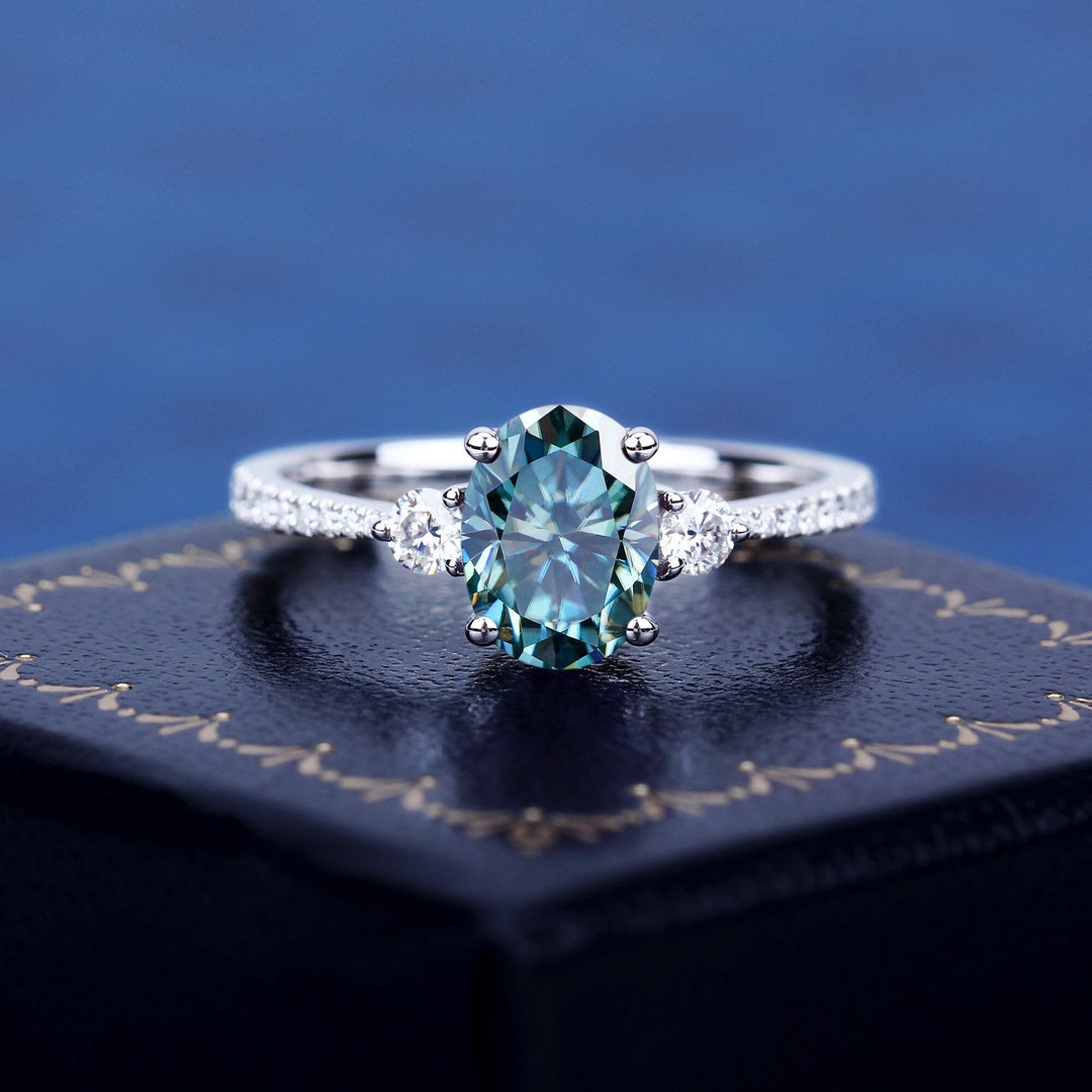 Classic Three Stone Ring Oval Cut Cyan Blue Moissanite White Gold Ring ...